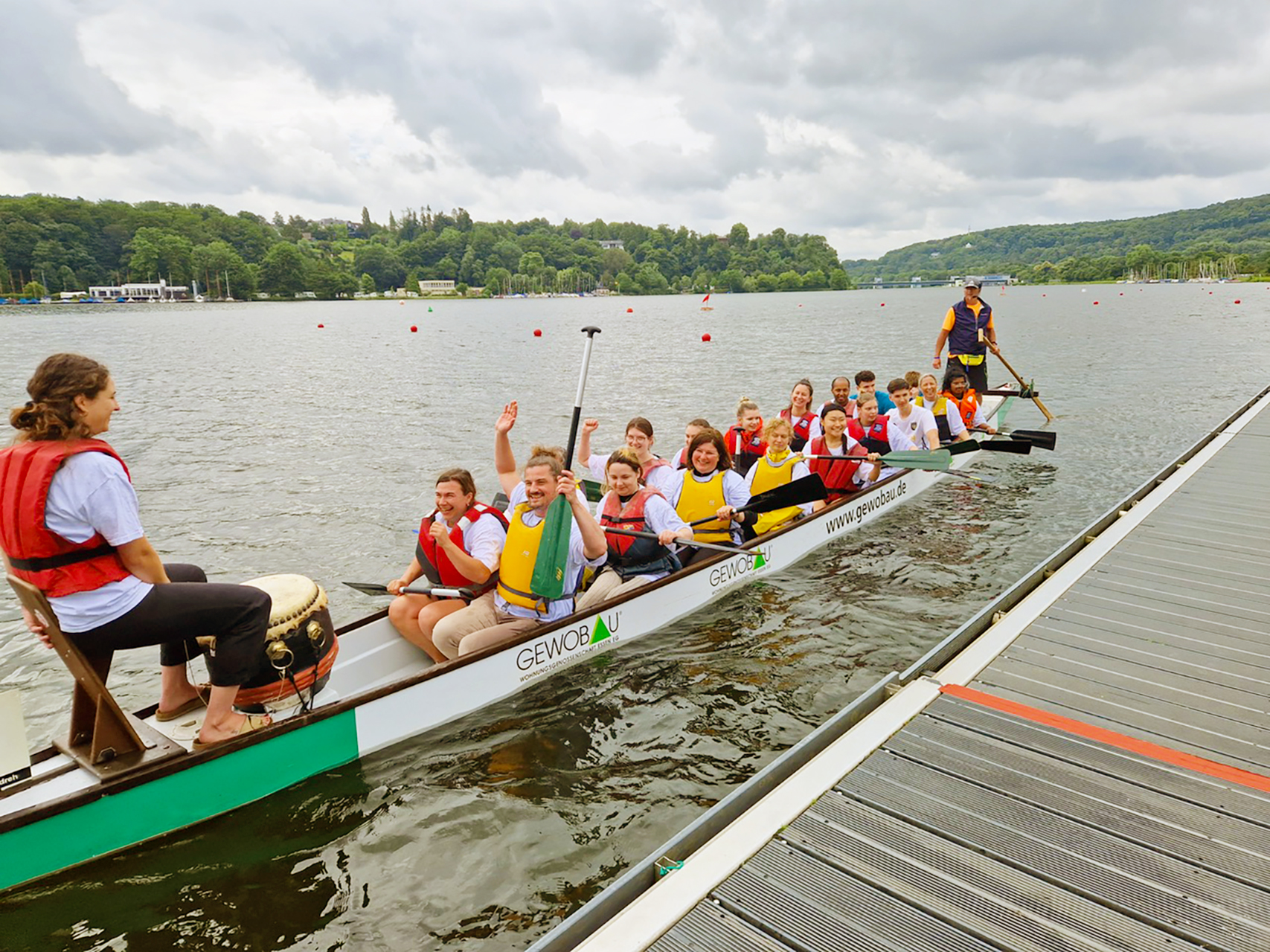 Unser Team gewinnt beim 18. Drachenbootrennen auf dem Baldeneysee » Prof. Dr. Eggers Stiftung